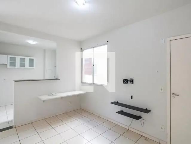 Apartamento para Locação em Uberlândia/MG Jardim das Acácias 2 Quartos