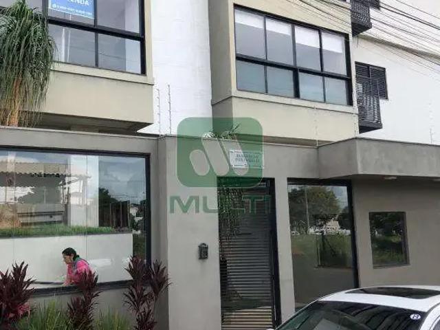 Apartamento para Locação em Uberlândia/MG Jardim dos Gravatás 3 Quartos