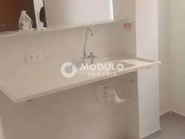 Apartamento para Locação em Uberlândia/MG Jardim Patrícia 2 Quartos