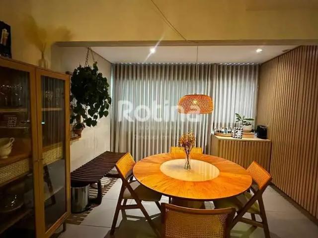 Apartamento para Locação em Uberlândia/MG Jardim Sul 2 Quartos