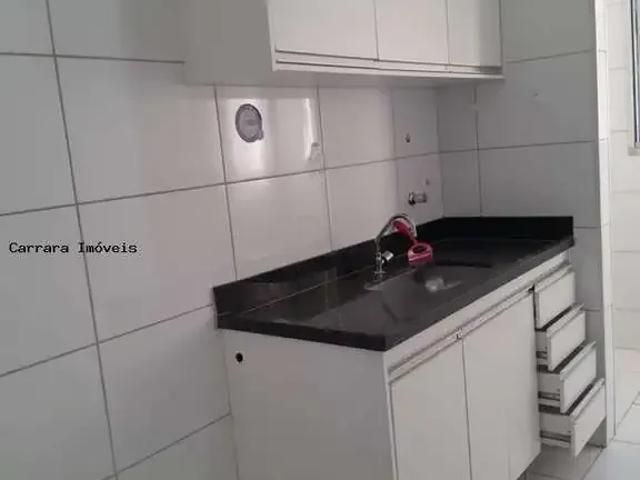 Apartamento para Locação em Uberlândia/MG Laranjeiras 2 Quartos