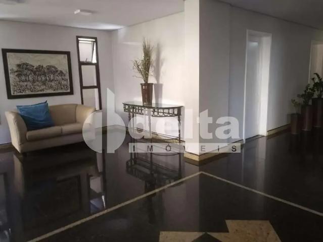 Apartamento para Locação em Uberlândia/MG Martins 4 Quartos