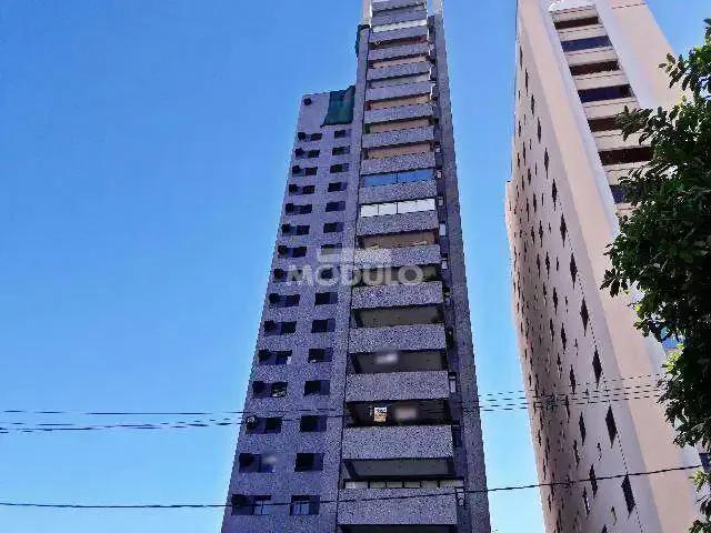 Apartamento para Locação em Uberlândia/MG Martins 4 Quartos