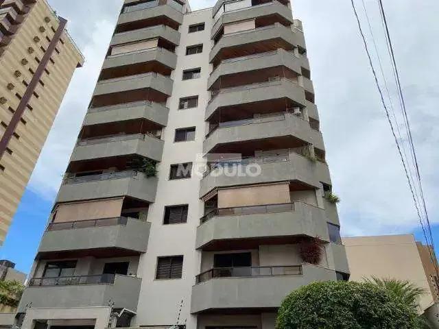 Apartamento para Locação em Uberlândia/MG Martins 5 Quartos