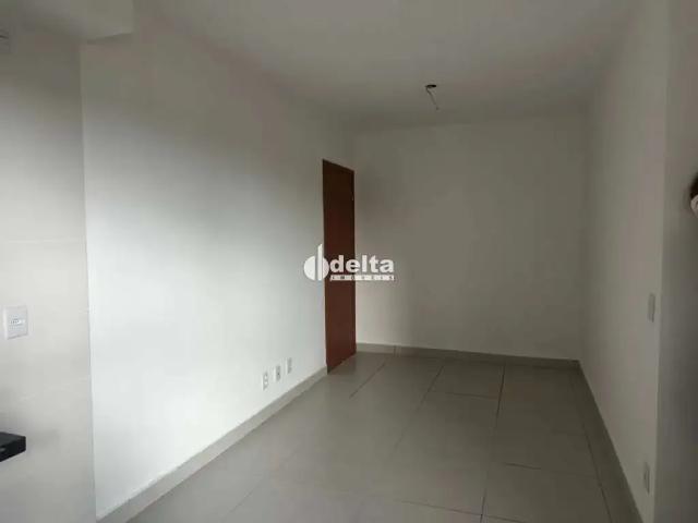 Apartamento para Locação em Uberlândia/MG Novo Mundo 2 Quartos