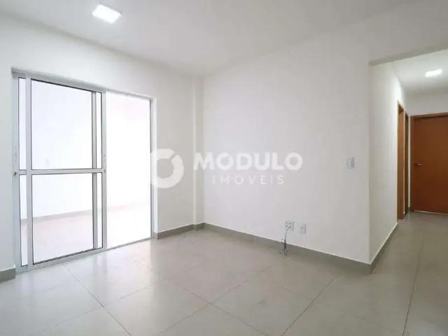 Apartamento para Locação em Uberlândia/MG Novo Mundo 2 Quartos