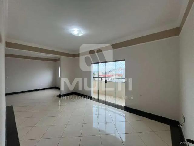 Apartamento para Locação em Uberlândia/MG Nossa Senhora Aparecida 3 Quartos