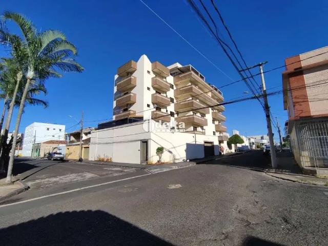 Apartamento para Locação em Uberlândia/MG Nossa Senhora Aparecida 4 Quartos