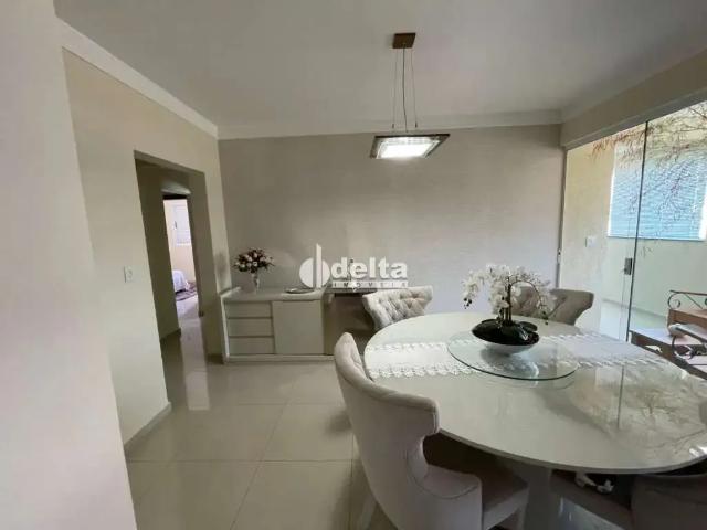 Apartamento para Locação em Uberlândia/MG Nossa Senhora das Graças 3 Quartos
