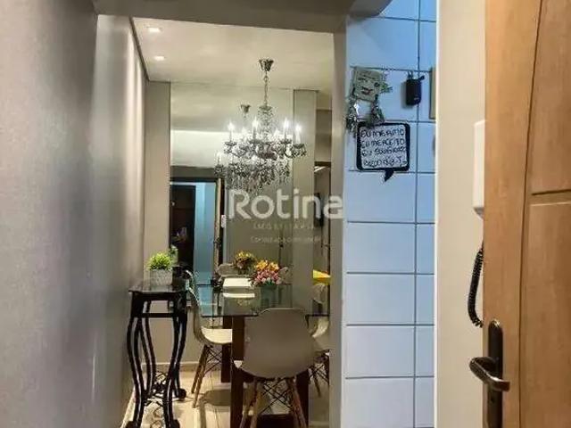 Apartamento para Locação em Uberlândia/MG Santa Mônica 2 Quartos