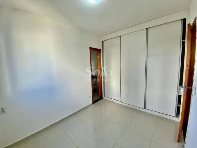 Apartamento para Locação em Uberlândia/MG Santa Mônica 2 Quartos