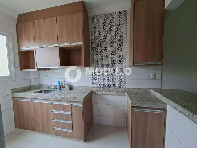 Apartamento para Locação em Uberlândia/MG Santa Mônica 2 Quartos