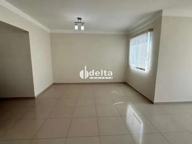 Apartamento para Locação em Uberlândia/MG Santa Mônica 3 Quartos