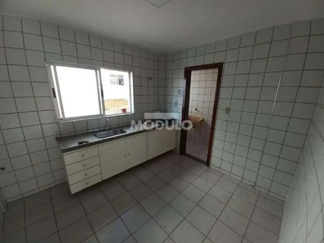 Apartamento para Locação em Uberlândia/MG Santa Mônica 3 Quartos