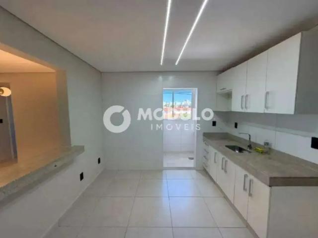 Apartamento para Locação em Uberlândia/MG Santa Mônica 3 Quartos