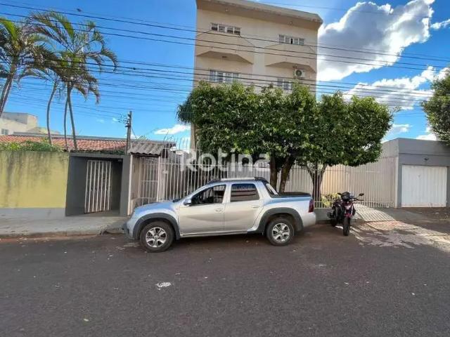 Apartamento para Locação em Uberlândia/MG Santa Mônica 3 Quartos