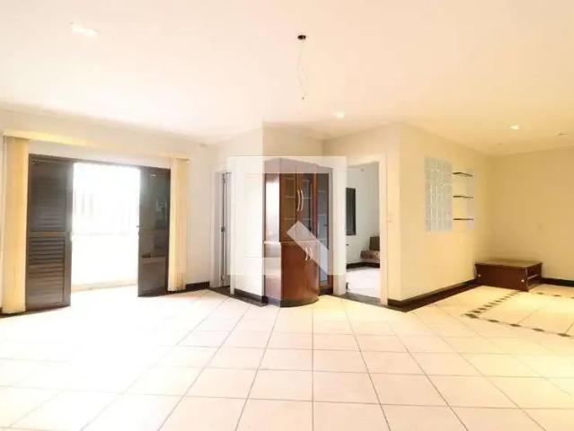 Apartamento para Locação em Uberlândia/MG Santa Mônica 5 Quartos