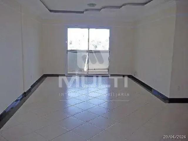 Apartamento para Locação em Uberlândia/MG Saraiva 4 Quartos