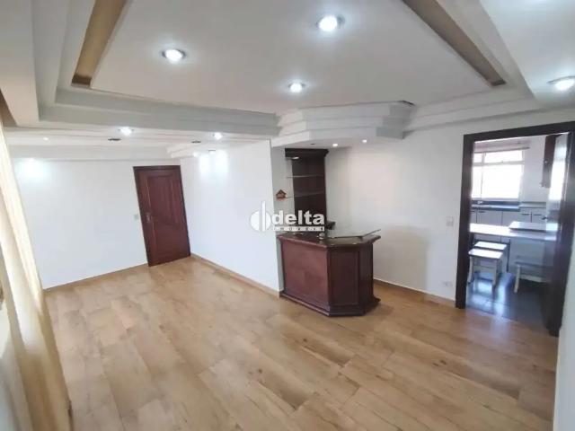 Apartamento para Locação em Uberlândia/MG Saraiva 4 Quartos