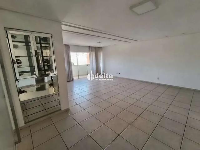 Apartamento para Locação em Uberlândia/MG Saraiva 2 Quartos