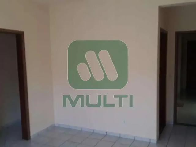 Apartamento para Locação em Uberlândia/MG Saraiva 2 Quartos