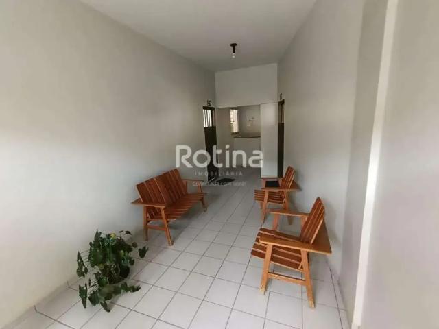 Apartamento para Locação em Uberlândia/MG Saraiva 3 Quartos