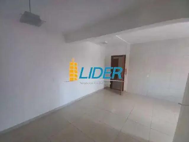 Apartamento para Locação em Uberlândia/MG Saraiva 3 Quartos