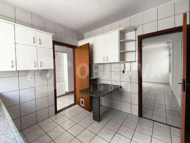 Apartamento para Locação em Uberlândia/MG Patrimônio 3 Quartos