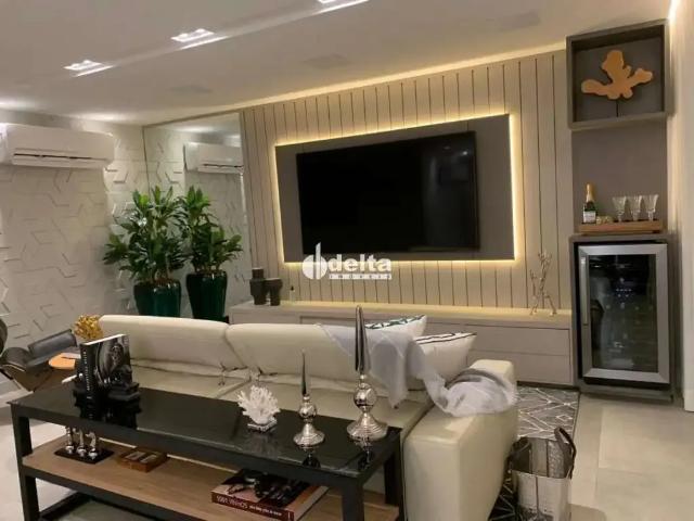 Apartamento para Locação em Uberlândia/MG Patrimônio 3 Quartos