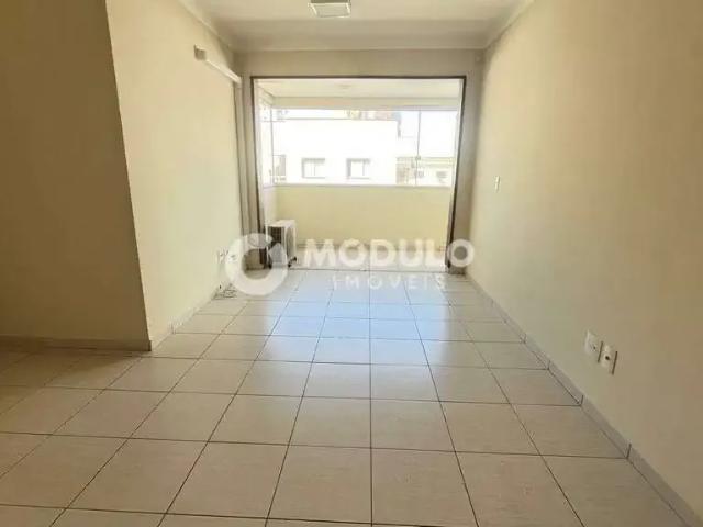 Apartamento para Locação em Uberlândia/MG Patrimônio 3 Quartos