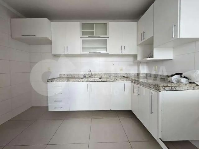 Apartamento para Locação em Uberlândia/MG Patrimônio 3 Quartos