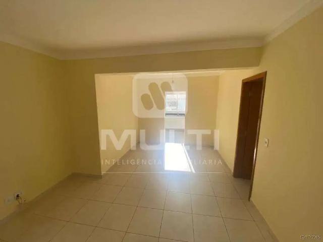 Apartamento para Locação em Uberlândia/MG Presidente Roosevelt 3 Quartos