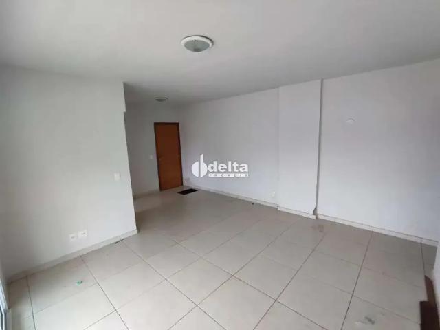 Apartamento para Locação em Uberlândia/MG Tabajaras 3 Quartos