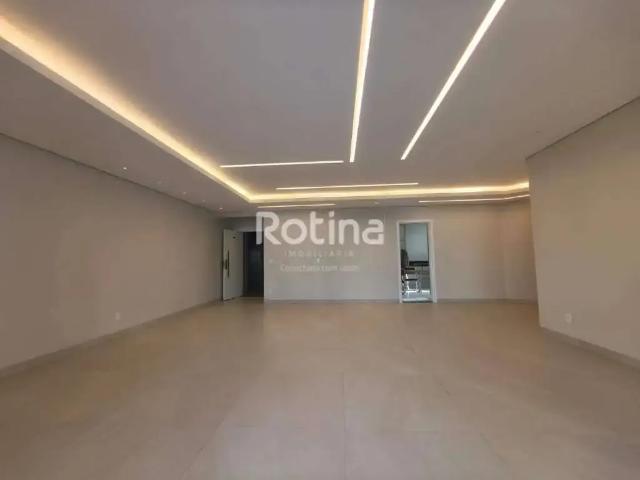 Apartamento para Locação em Uberlândia/MG Tabajaras 3 Quartos
