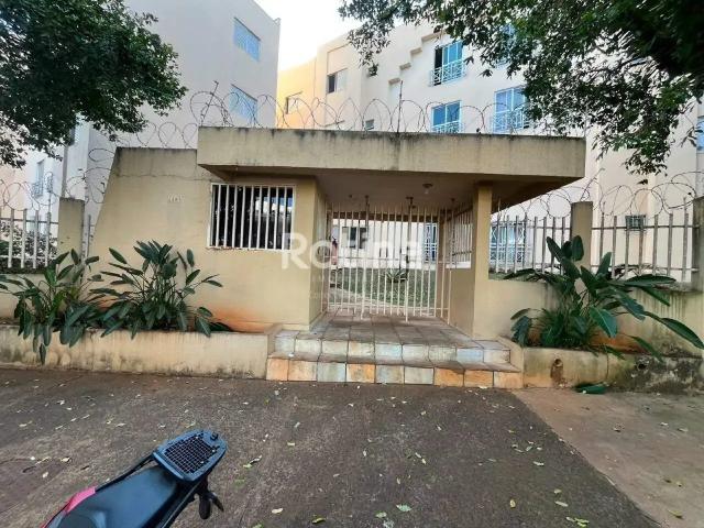 Apartamento para Locação em Uberlândia/MG Umuarama 2 Quartos