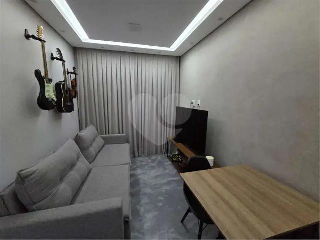 Apartamento para Locação em Valinhos/SP Vila Sonia 2 Quartos