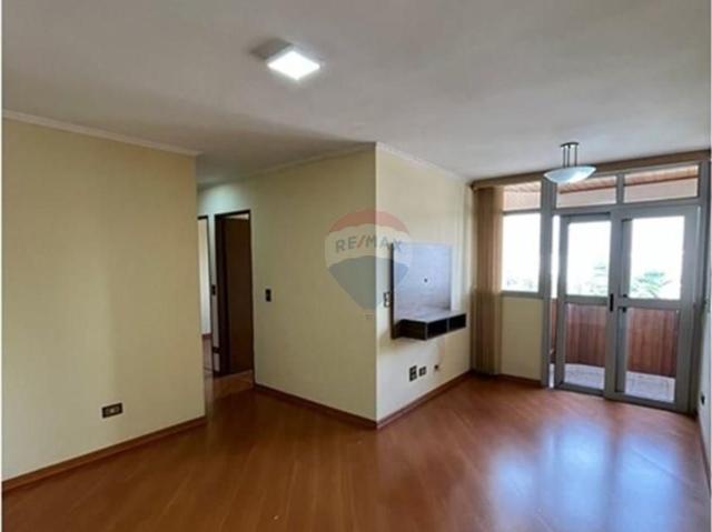 Apartamento para locação em Vila Sofia com 3 quartos, sendo 1 suíte, 69m²