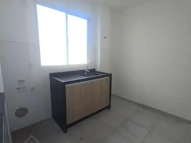 Apartamento para Locação em Aparecida de Goiânia/GO Jardim Helvécia Complemento 2 Quartos