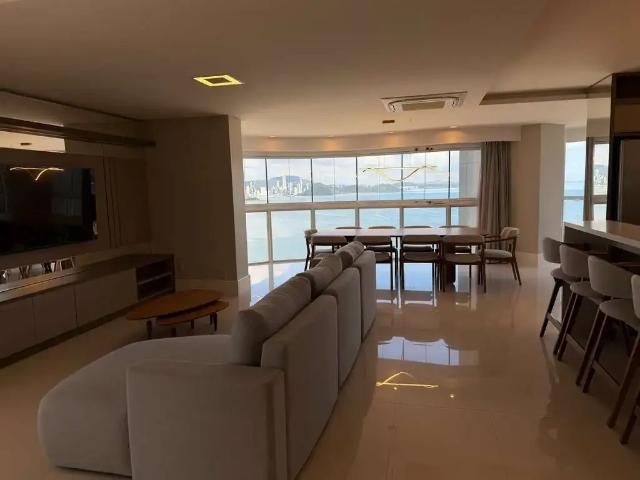 Apartamento para Locação em Balneário Camboriú/SC Barra Sul 4 Quartos