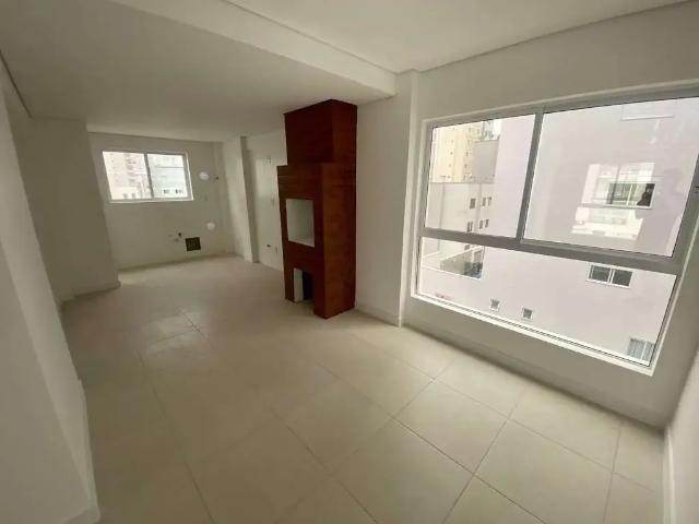 Apartamento para Locação em Balneário Camboriú/SC Centro 3 Quartos
