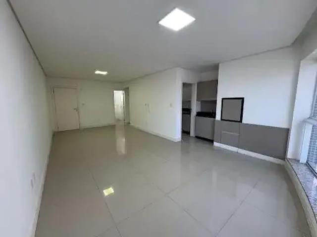 Apartamento para Locação em Balneário Camboriú/SC Centro 3 Quartos