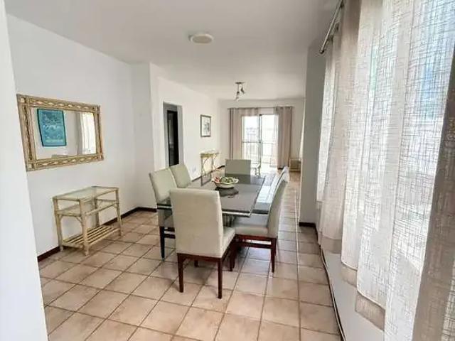 Apartamento para Locação em Balneário Camboriú/SC Centro 3 Quartos