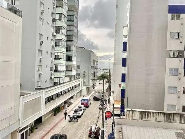 Apartamento para Locação em Balneário Camboriú/SC Centro 3 Quartos