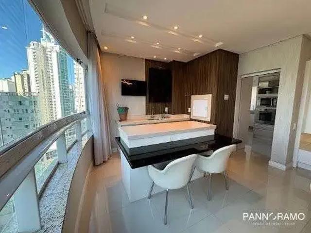 Apartamento para Locação em Balneário Camboriú/SC Centro 3 Quartos