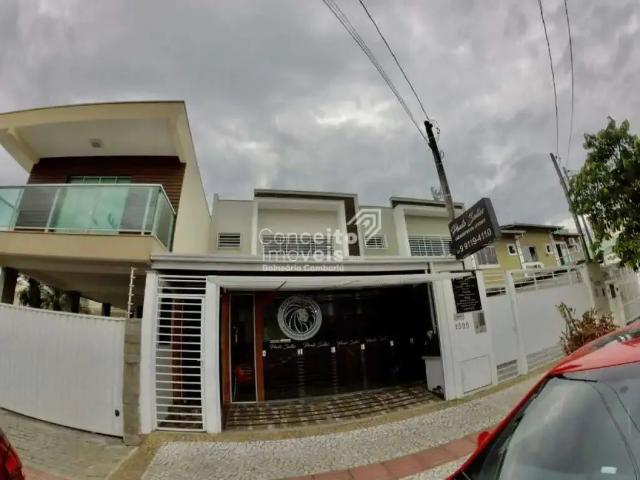 Apartamento para Locação em Balneário Camboriú/SC Centro 3 Quartos