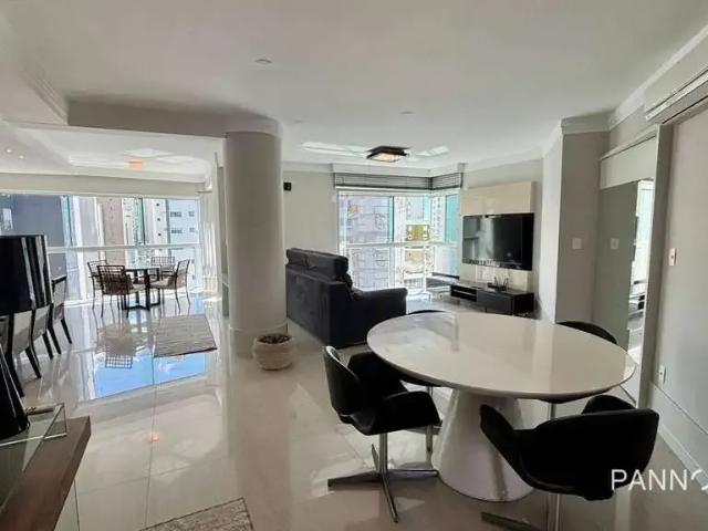 Apartamento para Locação em Balneário Camboriú/SC Centro 3 Quartos