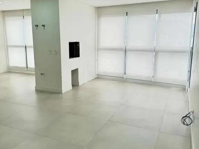 Apartamento para Locação em Balneário Camboriú/SC Centro 3 Quartos
