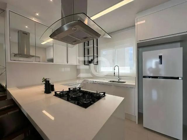 Apartamento para Locação em Balneário Camboriú/SC Centro 3 Quartos