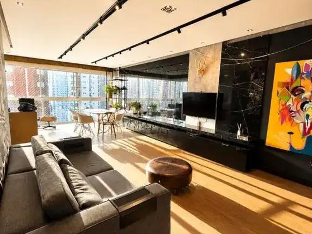 Apartamento para Locação em Balneário Camboriú/SC Centro 3 Quartos