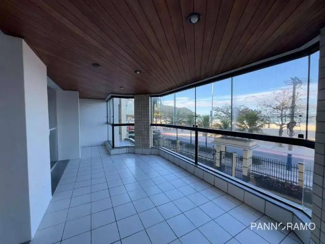 Apartamento para Locação em Balneário Camboriú/SC Centro 3 Quartos